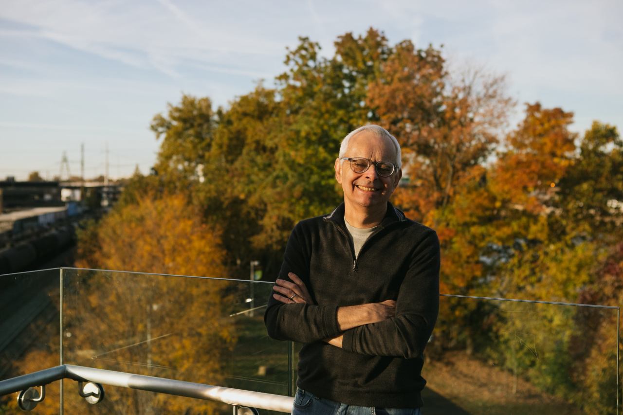 Jonathan Clements, Longtime WSJ Columnist, Dies at 62