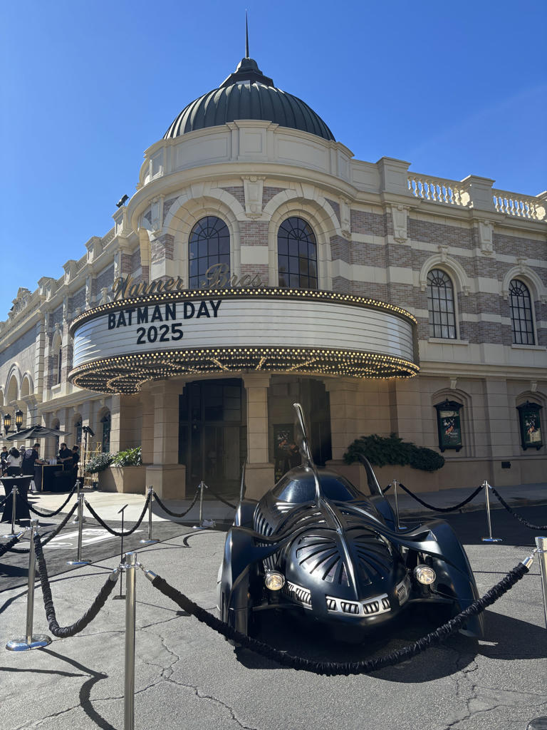 Schumacher cut? Batman producer says there’s lots of unused footage ...