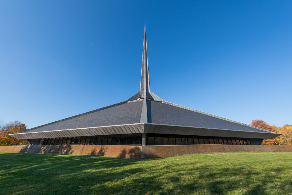 The Gateway Arch architect’s final obsession sits in Columbus, Indiana