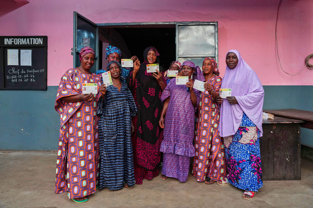 Guineans vote 'yes' in referendum that could allow leader of country’s ...