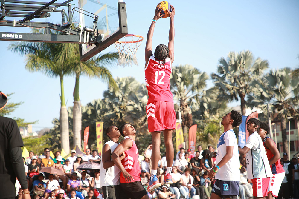 BASKETBALL 3X3 - ALLEY OOP 2025 - La GNBC senior dames sort victorieuse