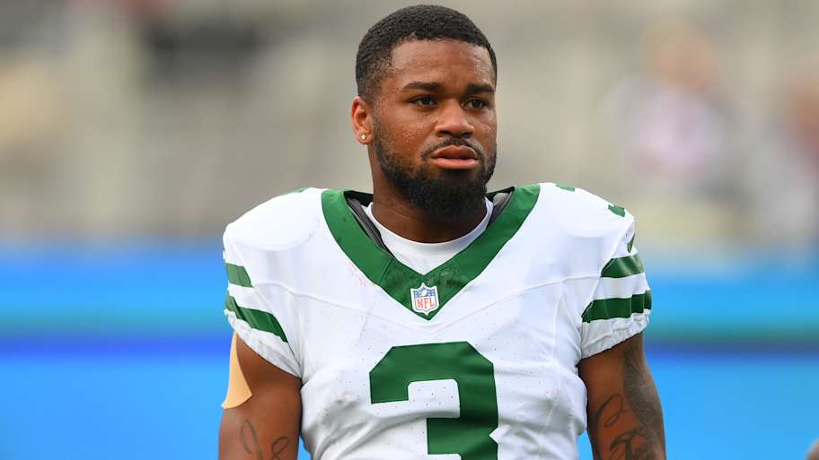 Reaction To Eagles Adding Xavier Gipson, Cutting Kenyon Green