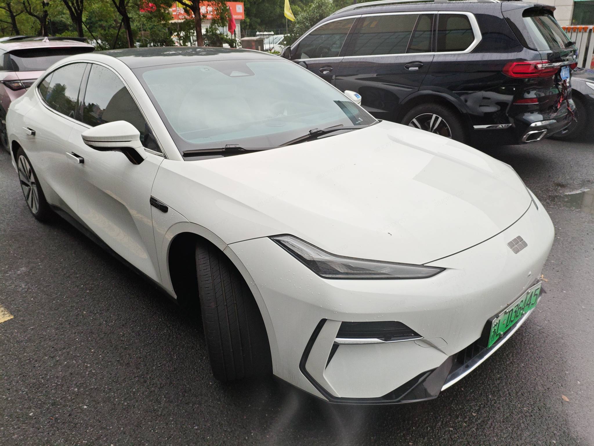 吉利银河 银河E8 2024款 550km 后驱MAX实拍图