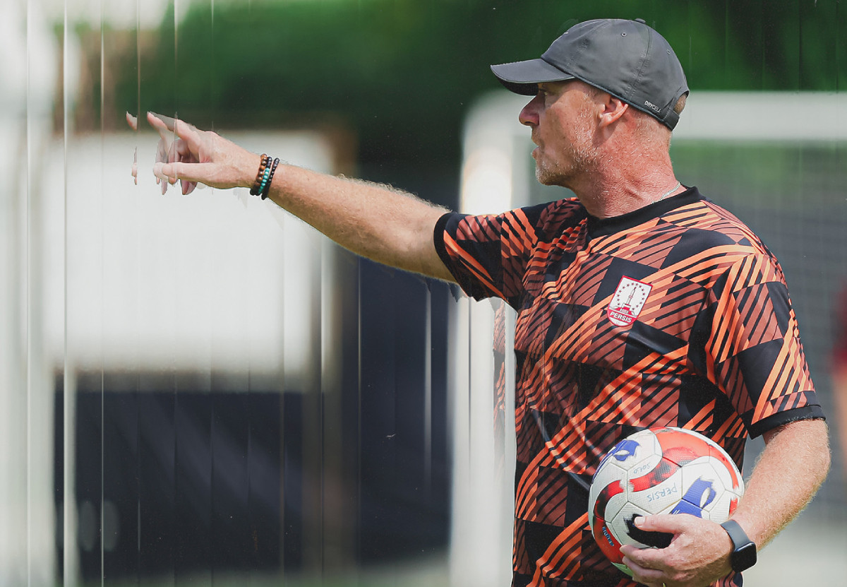 Menurut Peter De Roo, Inilah Momen Buruk Penyebab Persis Kalah dari ...