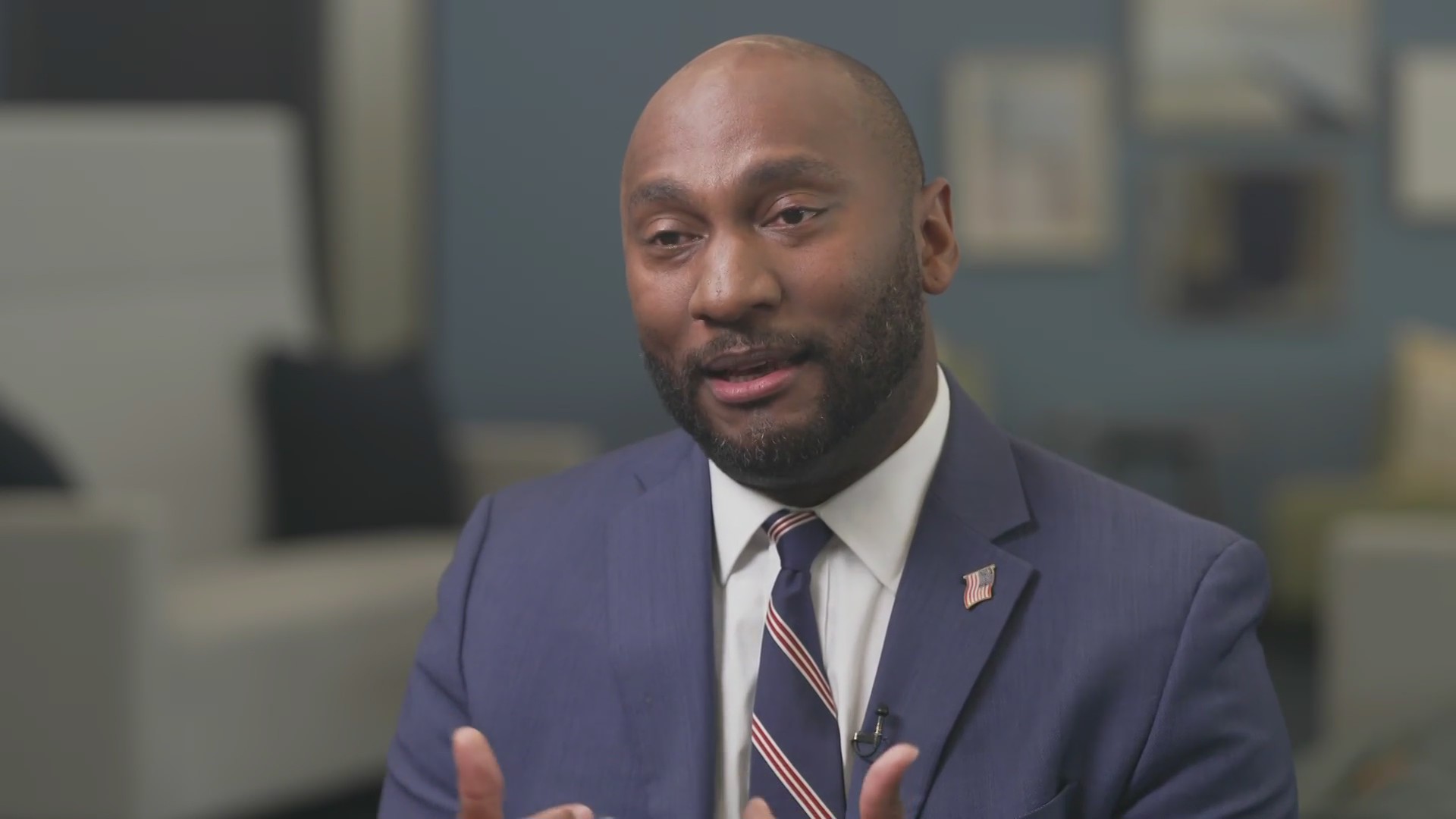 County mayor signs resolution removing New Chicago as possible jail site