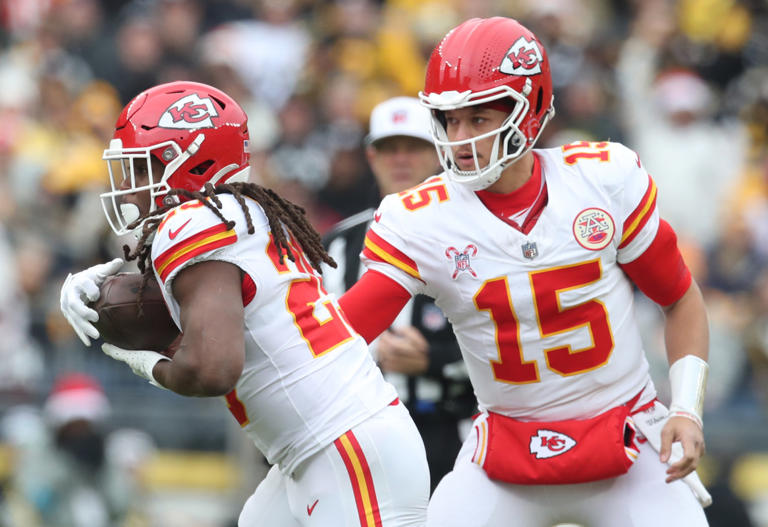 Chiefs RB Kareem Hunt Bracing for Punishment After Giants Game