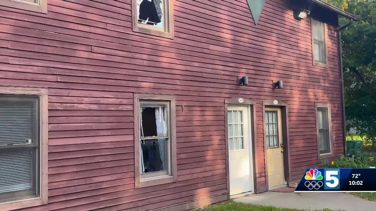 'I started to freak out': Police standoff in Burlington displaces ...