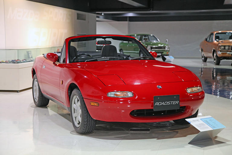 創造出 MX-5、RX-7 FD 的「Miata 之父」， 馬自達傳奇設計師 Tsutomu「Tom」Matano 享壽 76 歲！