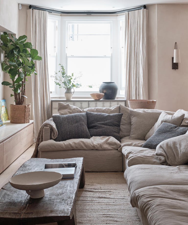 Does Your Home Need a 'Stopgap' Color? This Paint Technique Could Be ...