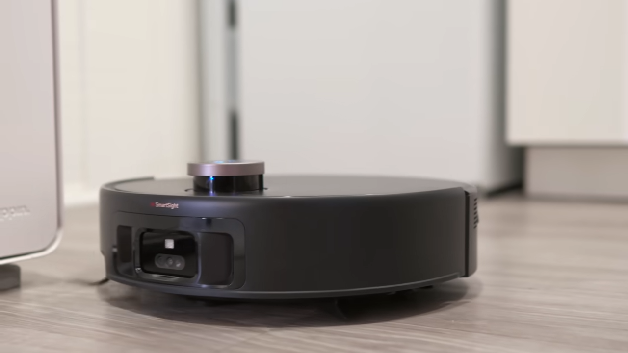 It's on another level! MOVA Z60 Ultra Roller Robot