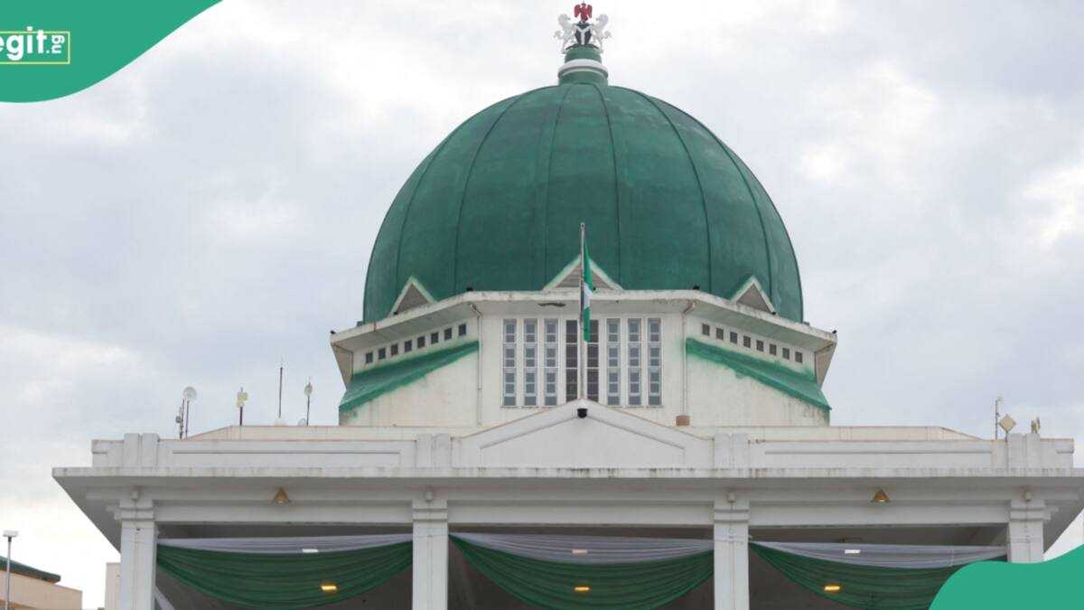 Breaking: Tension as viral video shows Senate wing of National Assembly ...