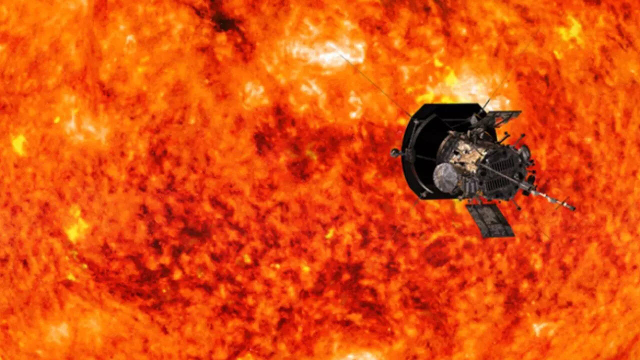 NASA Parker Solar Probe sets speed record at 687,000 kilometers per ...