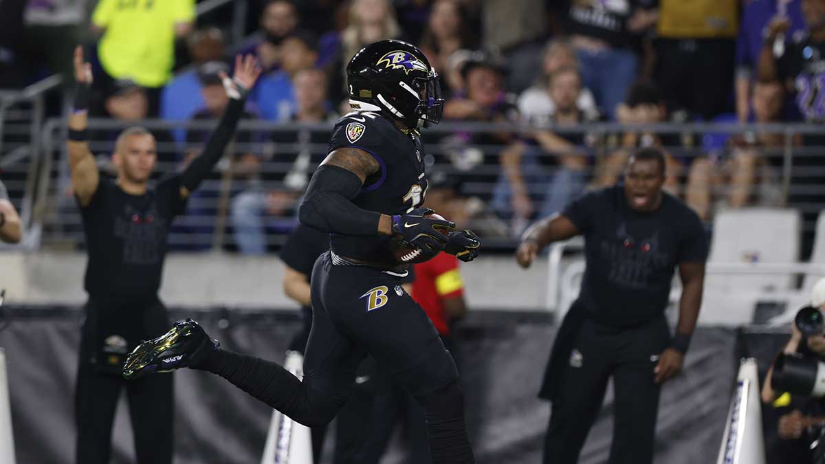 Ravens’ Derrick Henry apologizes to fans after fumble, loss to Lions