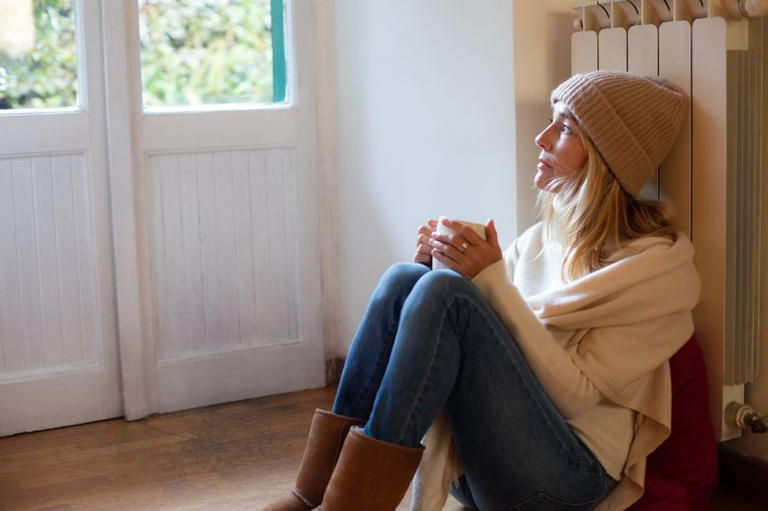 Expert explains why you might suddenly feel cold - and it's not the weather
