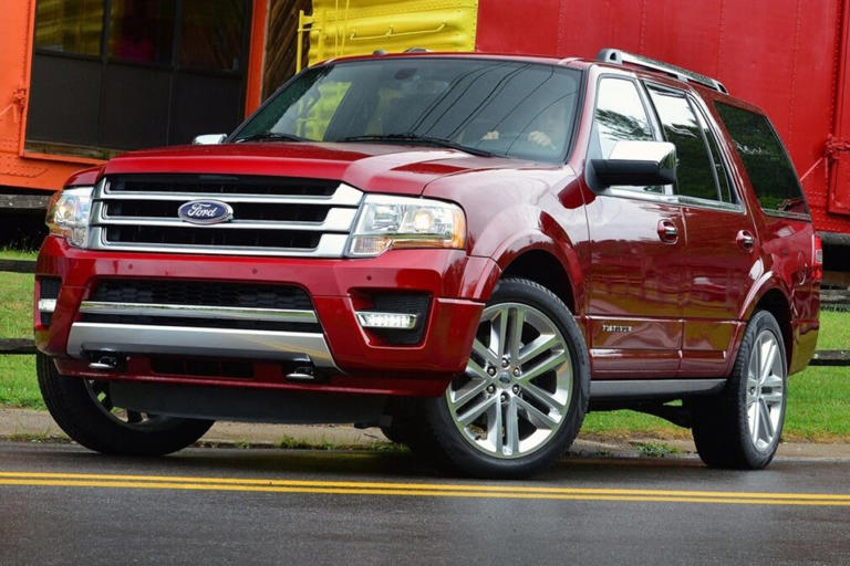 Ford's New Record: $1.65B A massive recall exposes a killer defect