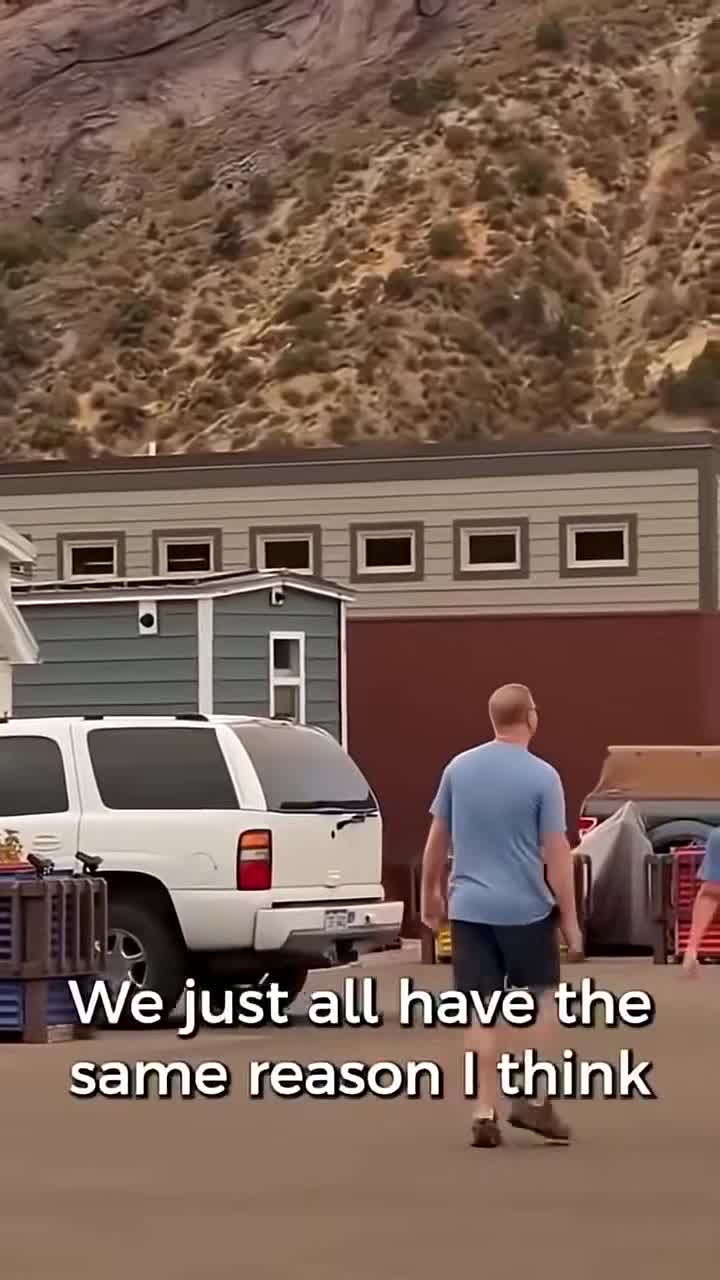 Would you live in this tiny house community? 📍Escalante Village in ...