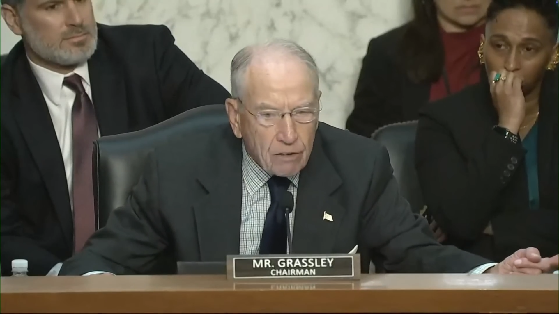 'Both Of You Be Quiet!': GOP Geezer Chuck Grassley Loses It When Adam ...