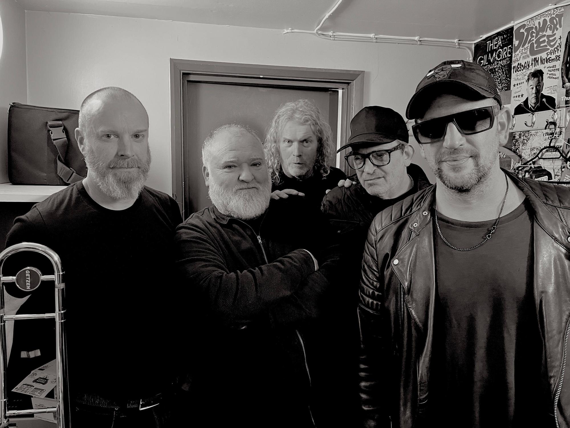 UK pop pioneers Dodgy head to Lincoln and release new music