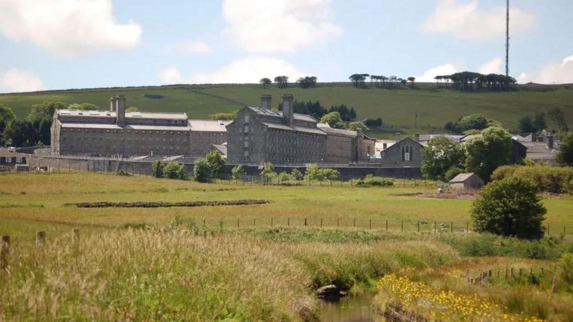 Prison staff and inmates sue over radon gas levels