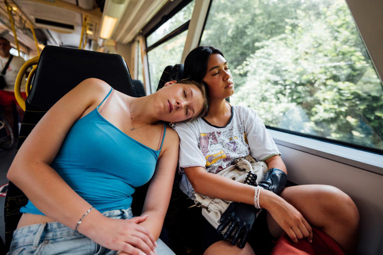 What less than six hours' sleep does to your body