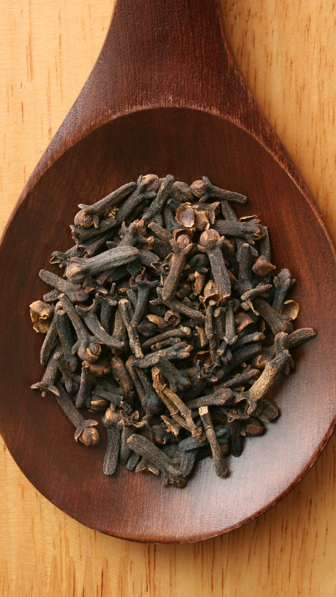 5 amazing benefits of eating cloves in the morning