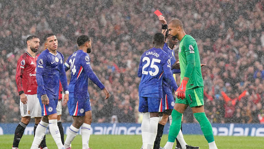 When will Robert Sanchez make Chelsea return after Man United red card?