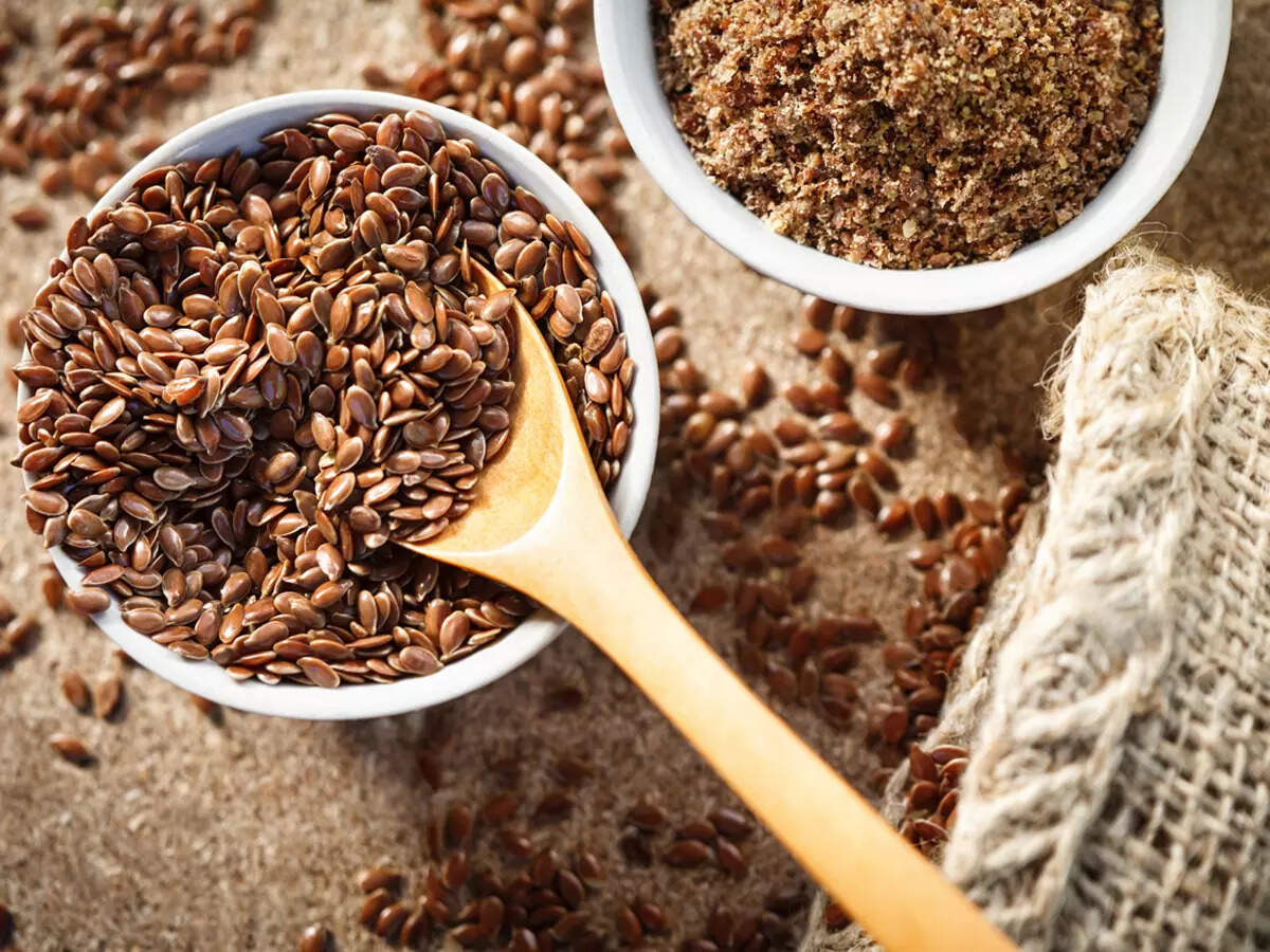 Chia or flax: Which seed gives you better hair & skin?