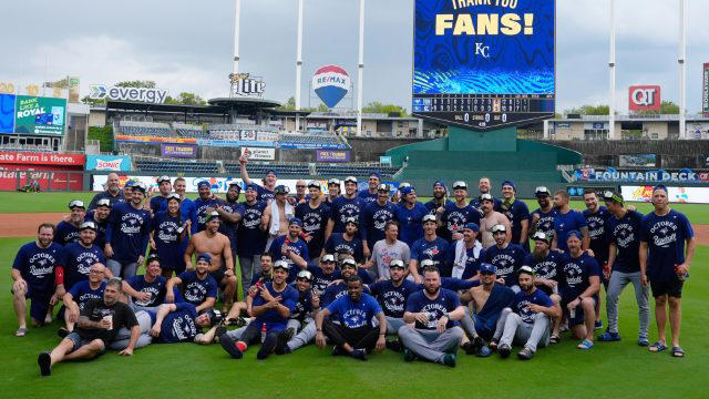 MLB Playoff Push: Blue Jays turn attention to AL East in busy final week