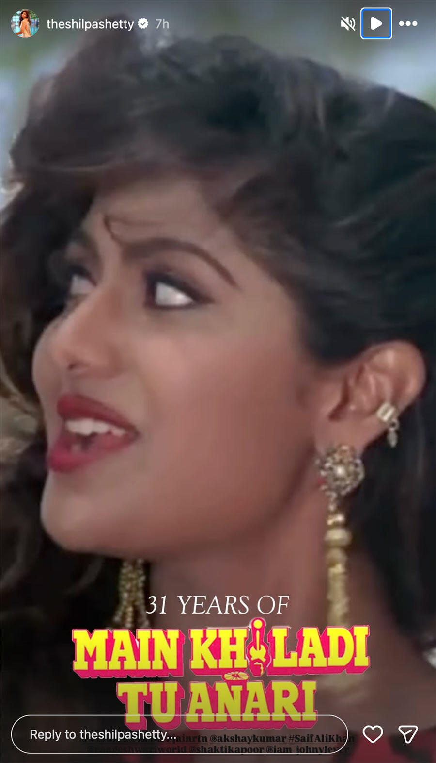Shilpa Shetty Marks 31 Years Of Main Khiladi Tu Anari In Chura Ke Dil Mera Style
