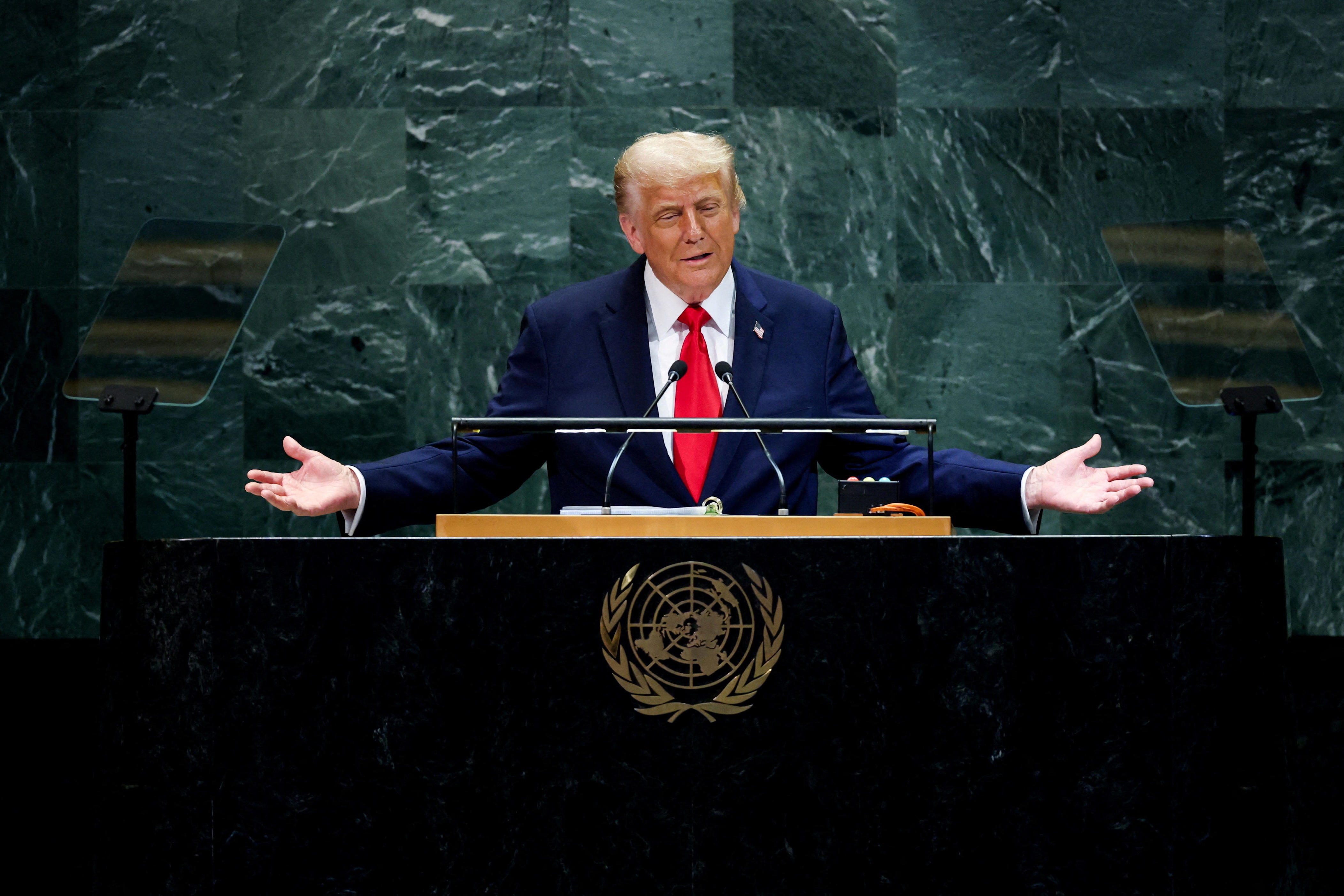 Did Donald Trump say it 'burns when I pee' during UN speech? Viral ...