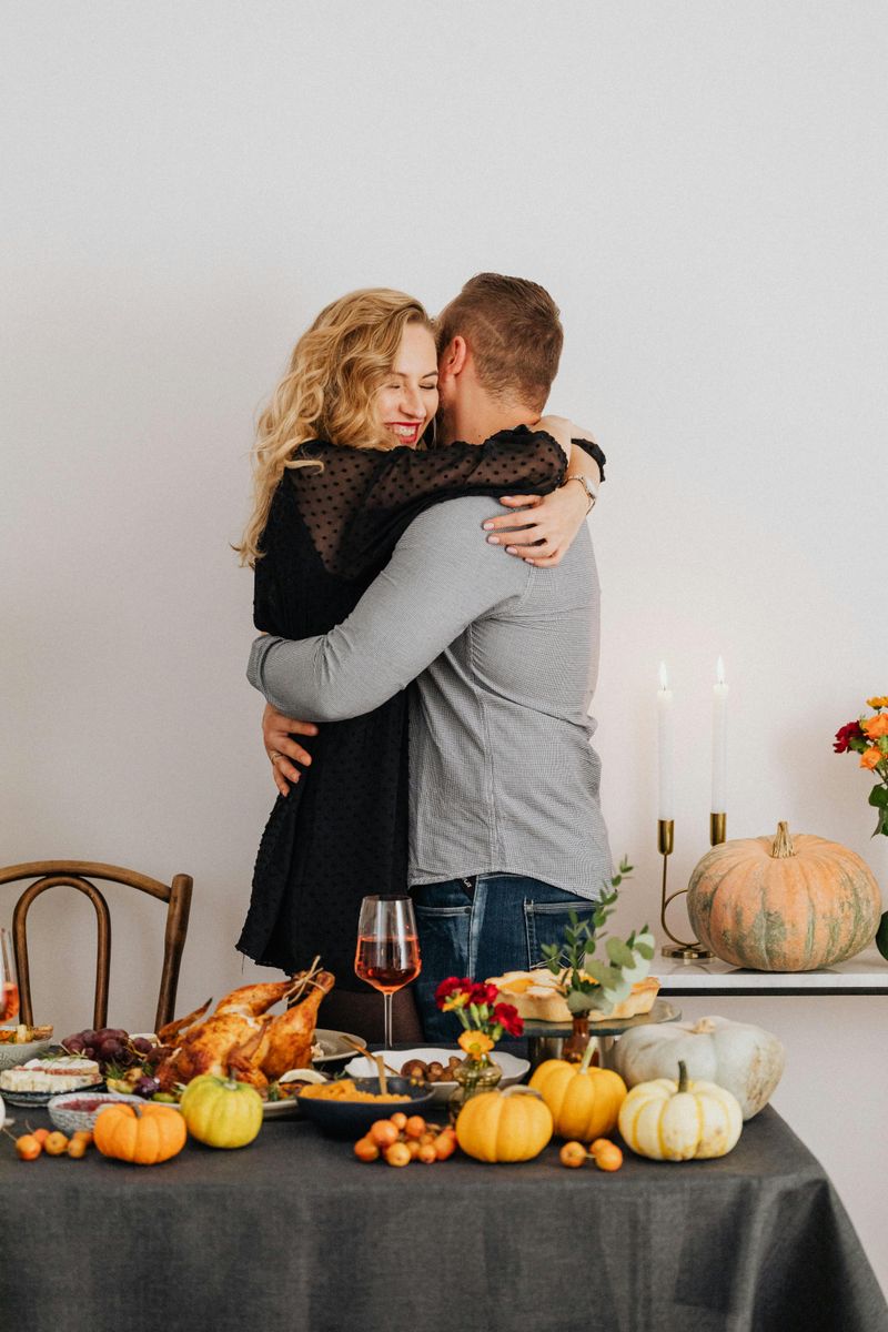 10 Gentle Reminders That Keep Long-Term Love Steady