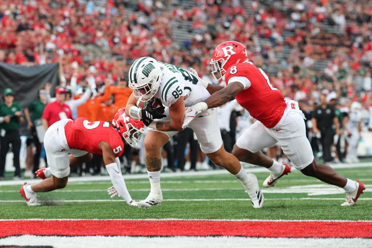 College Football Player Sleeps in Car and Wins Big Ten Scholarship