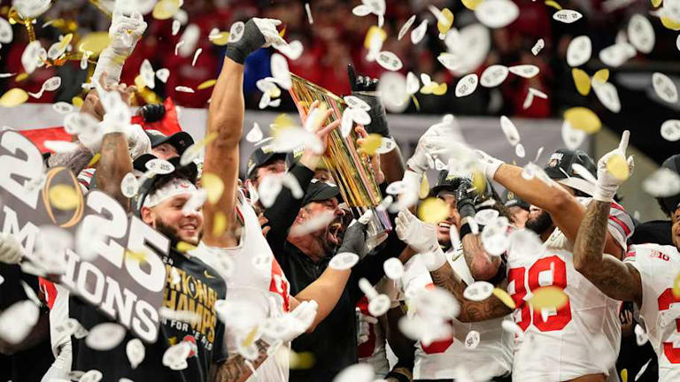 Best Streaming Services for NCAA College Football Games