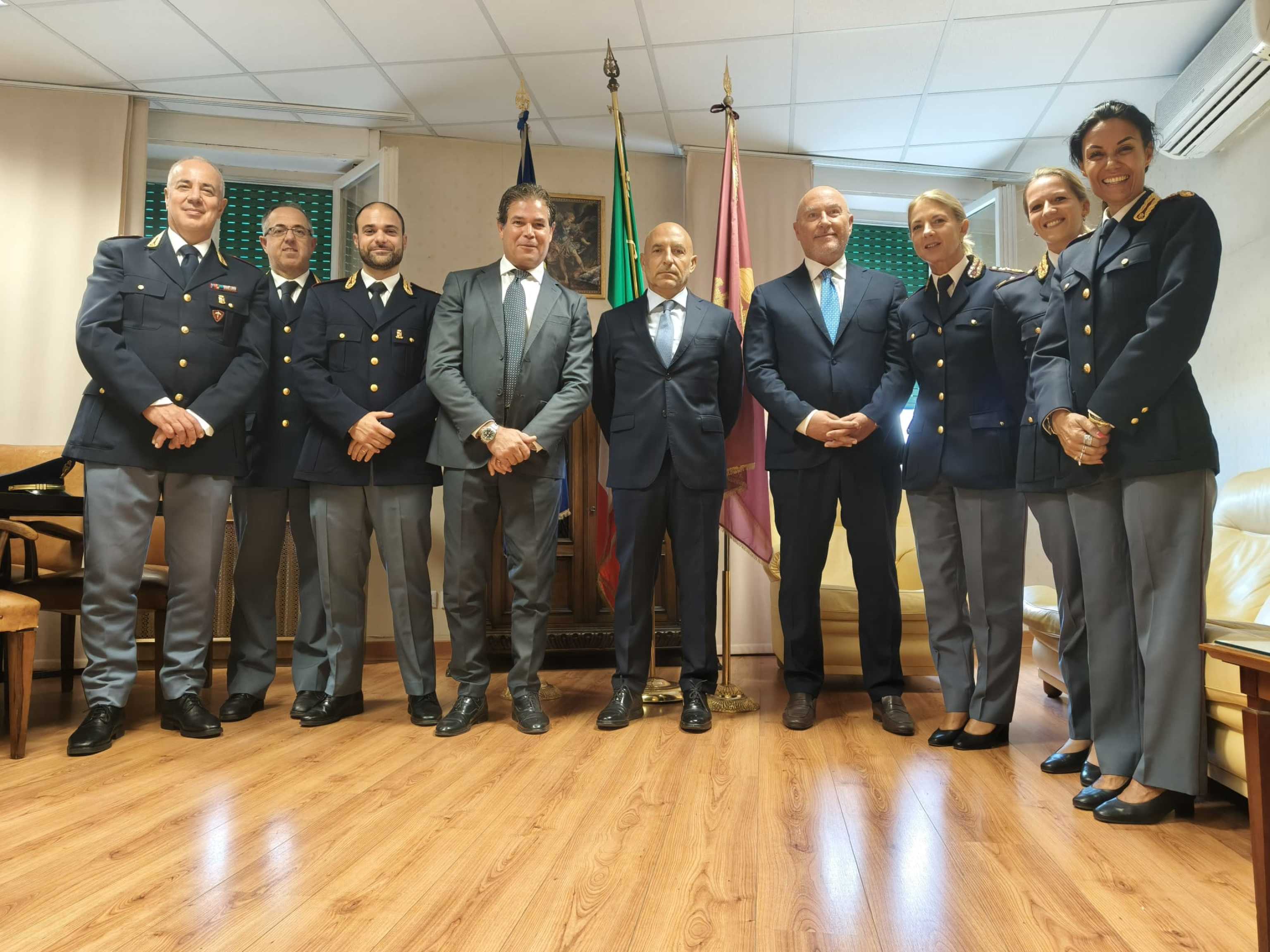 Prefetto Macerata Signer in Questura 'sinergia per la sicurezza'