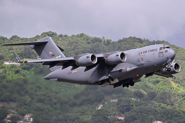 Plans to build world's largest military plane that can fit 4 F-35 ...