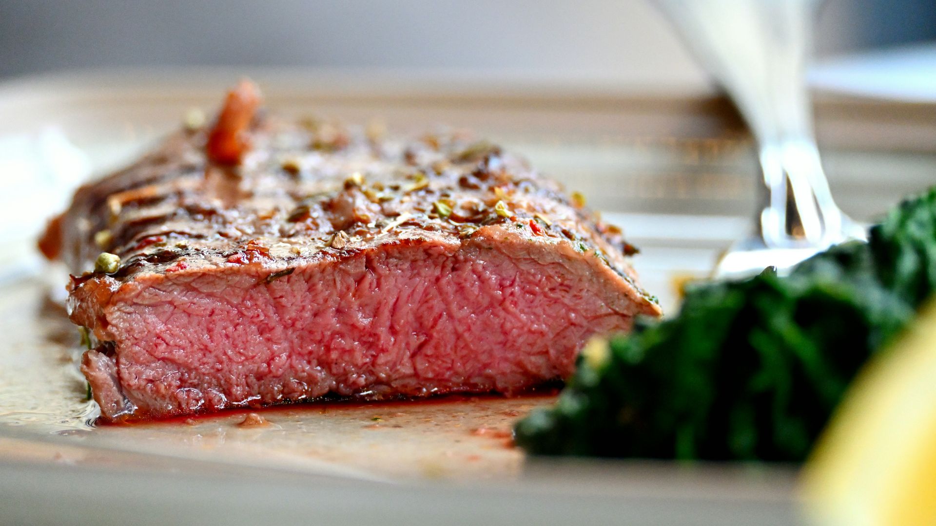 20 Iconic Steak Recipes Throughout History