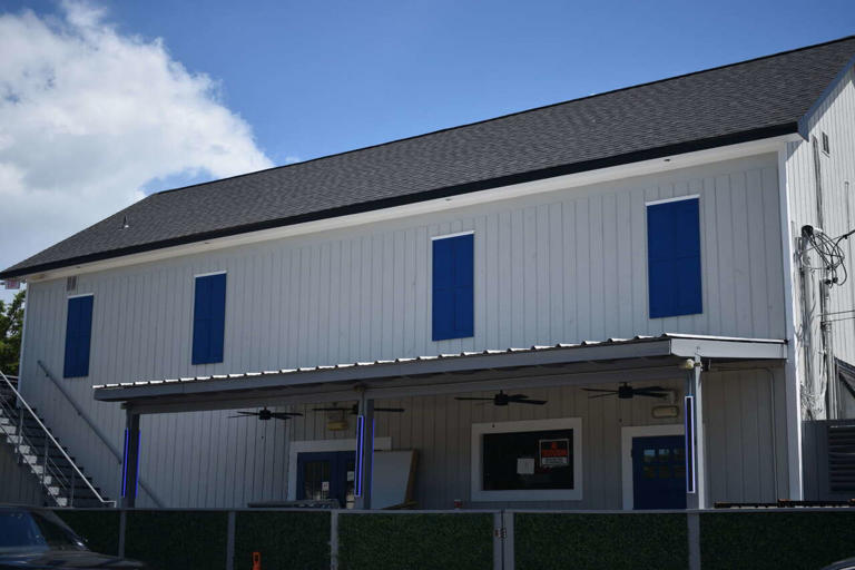 Shuttered Montrose bar to get second life as sports-themed gay spot