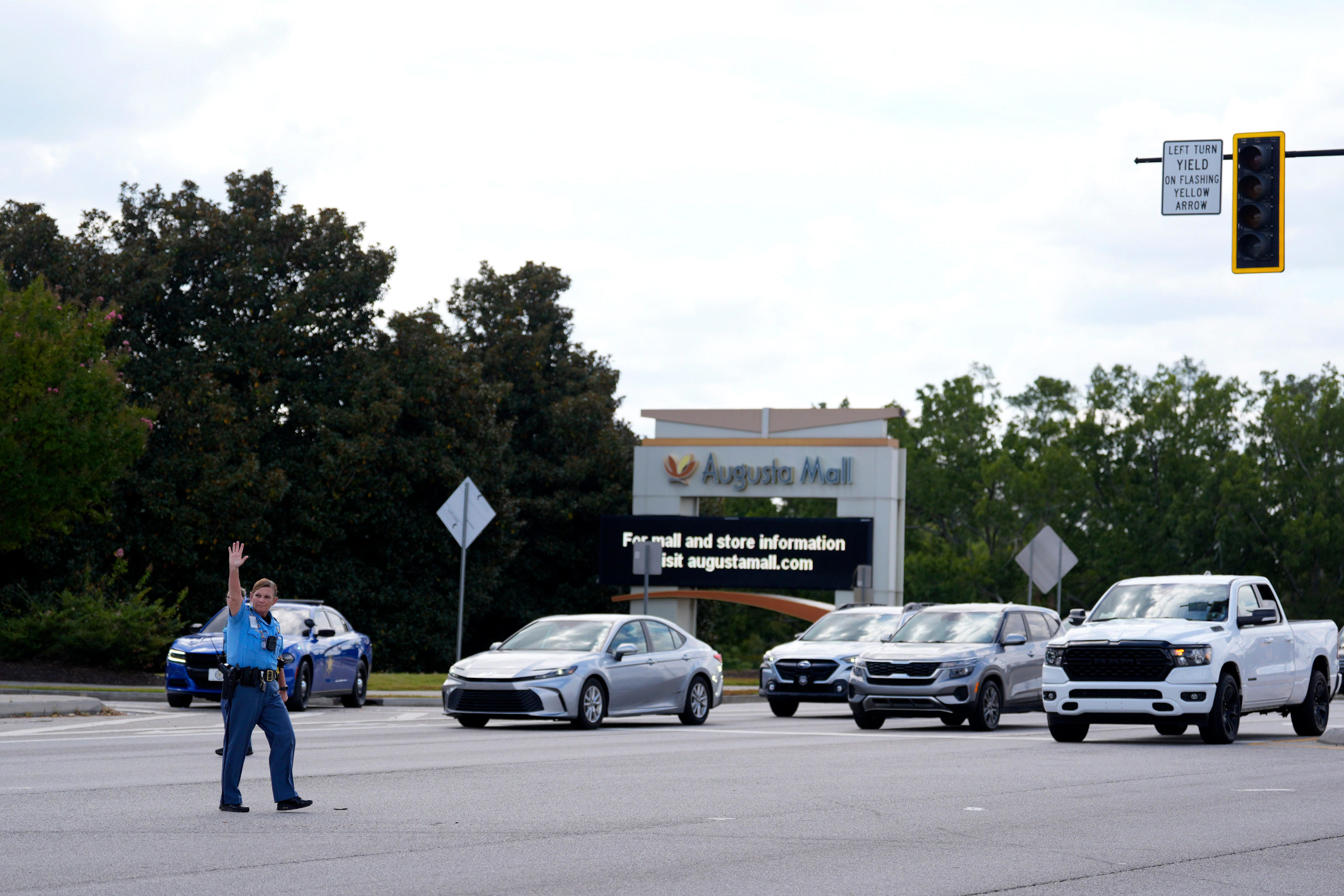 Live Updates: Shooting at Augusta Mall. Suspect in custody, one dead