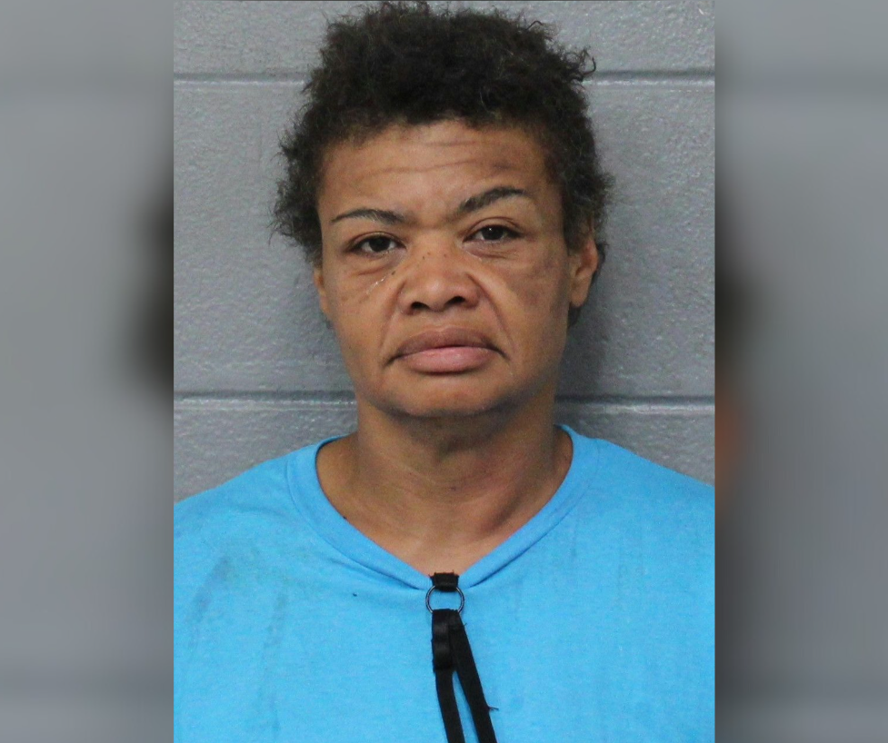 Blue Springs woman charged for allegedly setting fire in hotel room