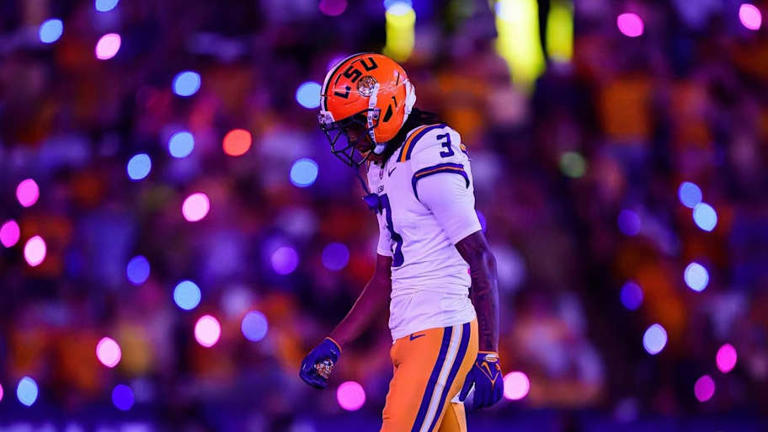 Preview and Predictions: LSU Football vs. Arkansas Razorbacks in Week ...