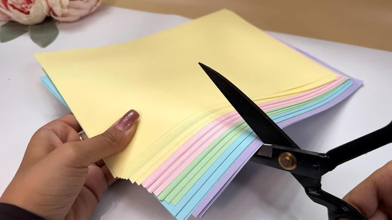 Wow! I’ve Never Seen Such An Incredible Idea With Colored Paper! DIY