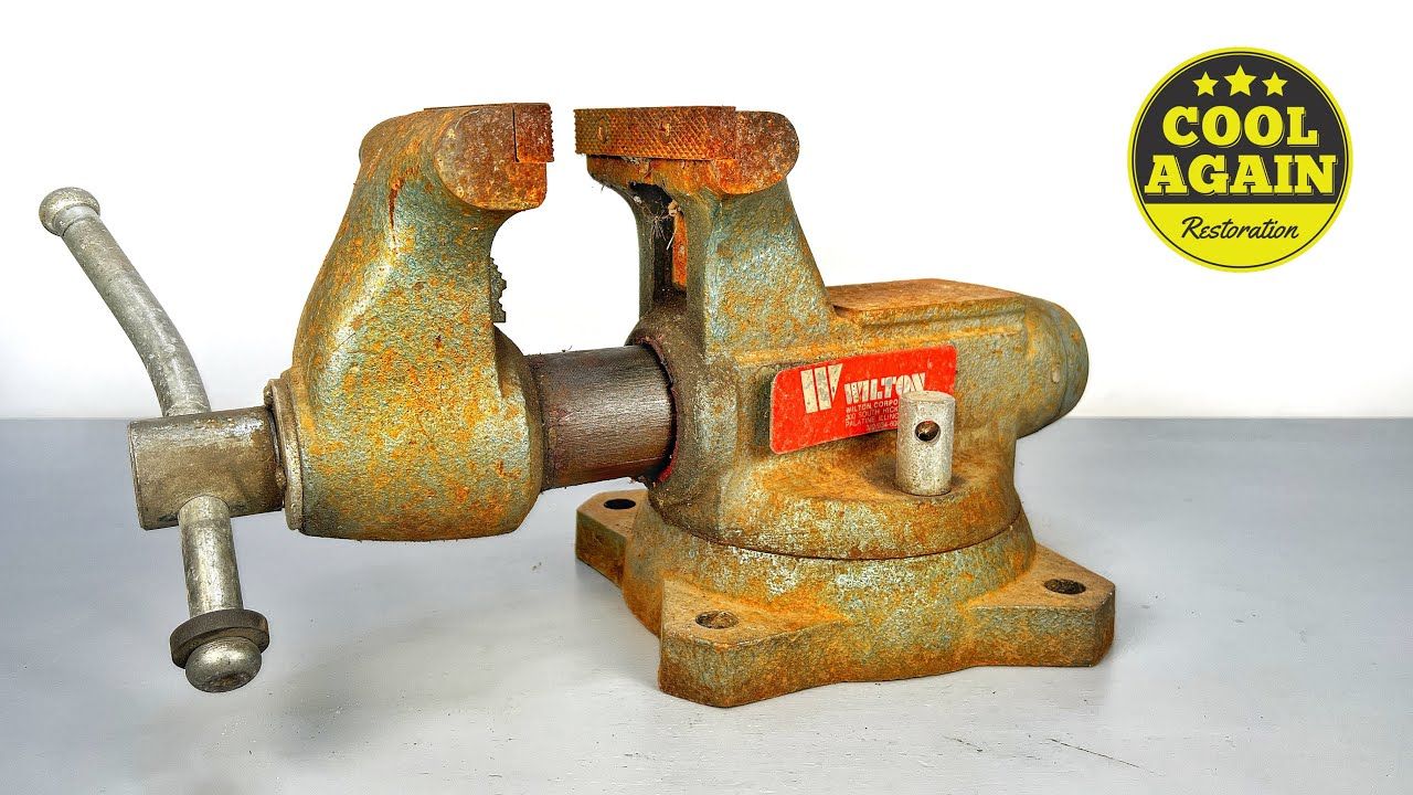I brought a rare Wilton vice from 1989 back to life 🛠️