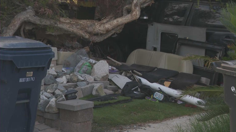 Huntington Beach ‘clutter home’ draws nearly 40 complaints from neighbors