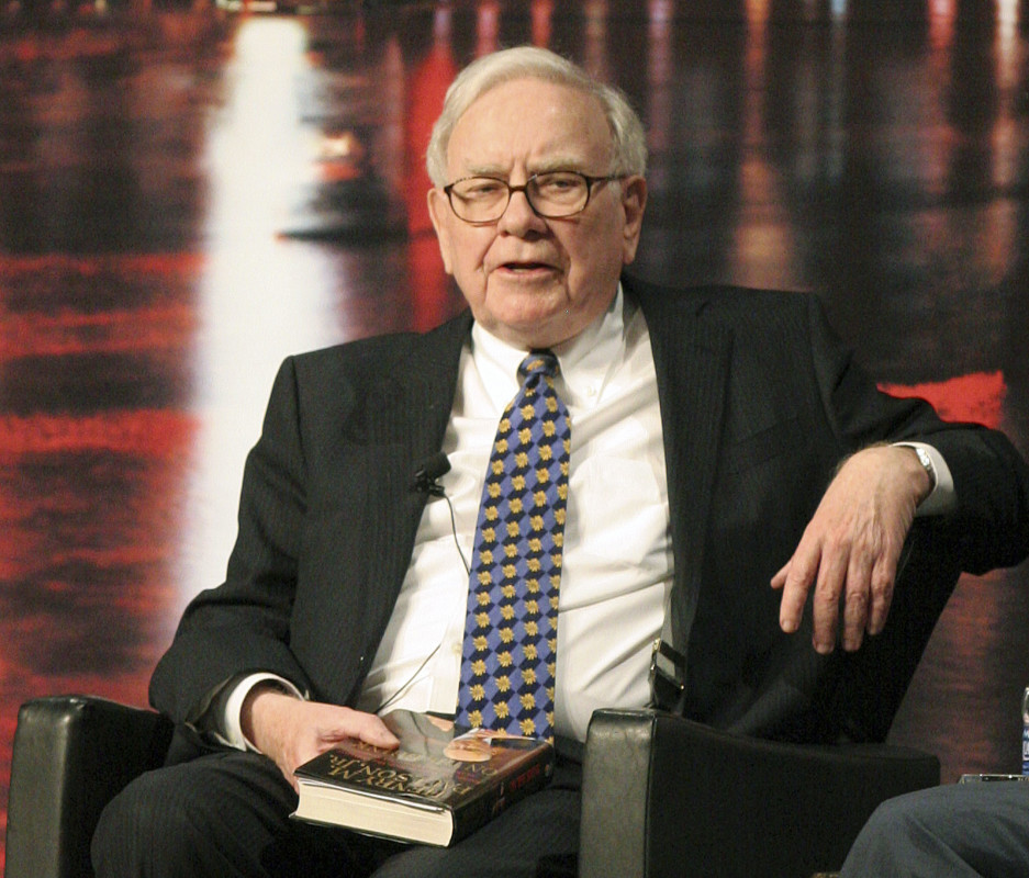 How to read like Warren Buffett