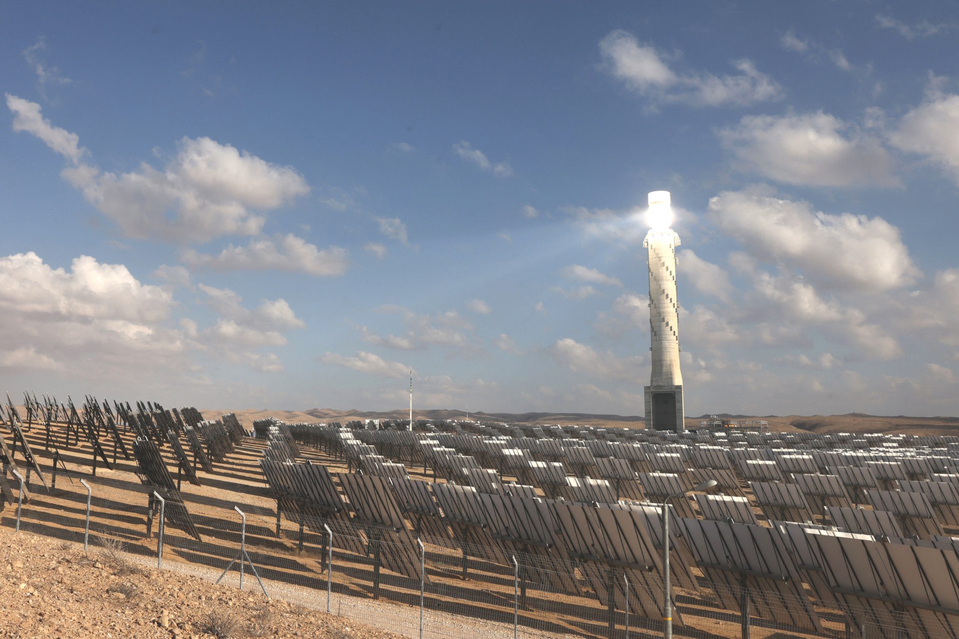 Israel’s ‘Eye of Sauron’ revealed: How the desert tower works