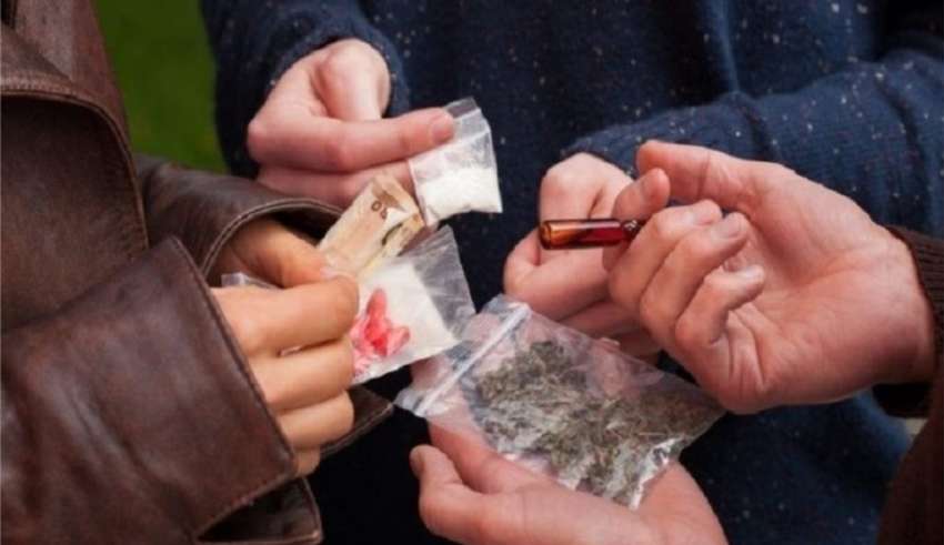 Tunisie : Arrestation de 40 dealers de drogue dans les écoles de Tunis