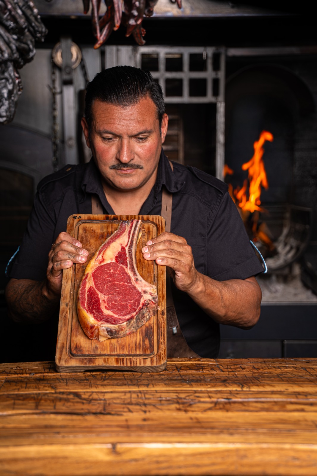 El chef Javier Brichetto protagonizará la experiencia "Maestros del Fuego"