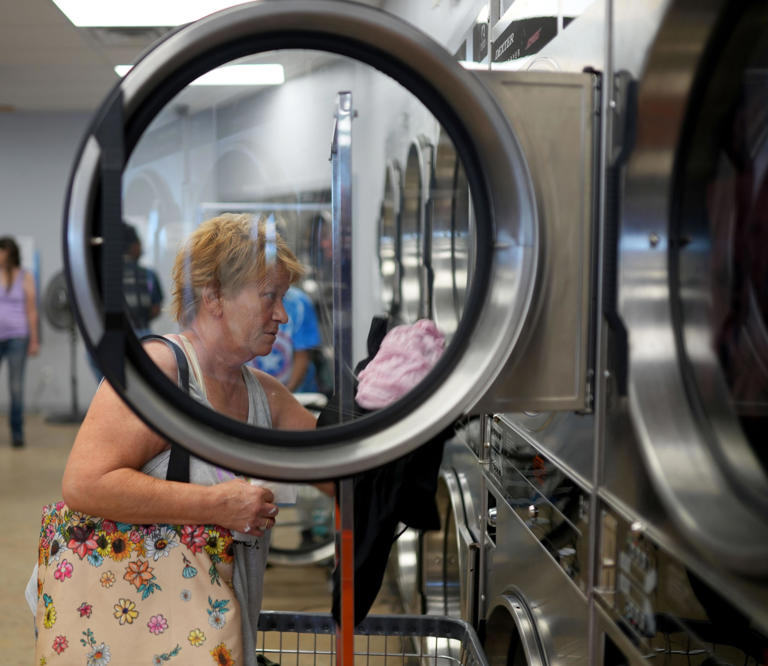 Free laundry for Rockford students and seniors this October