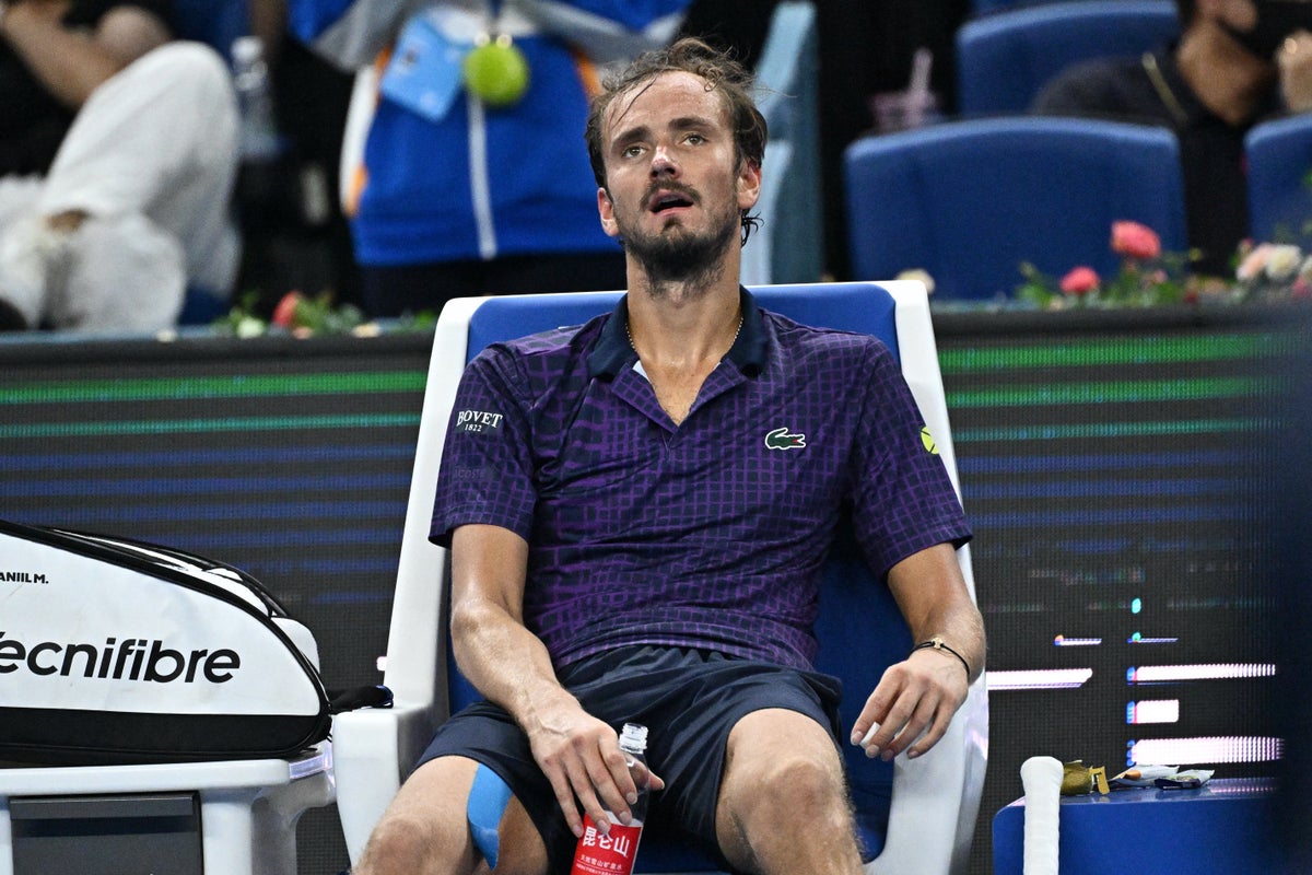 Daniil Medvedev retires from China Open after accusing umpires of ...