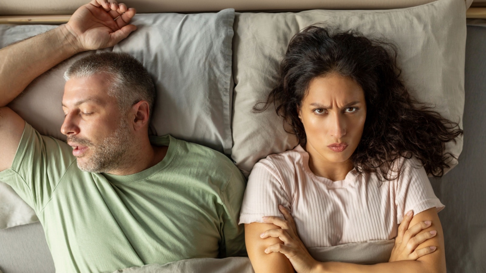18 habits husbands have that wives often resent